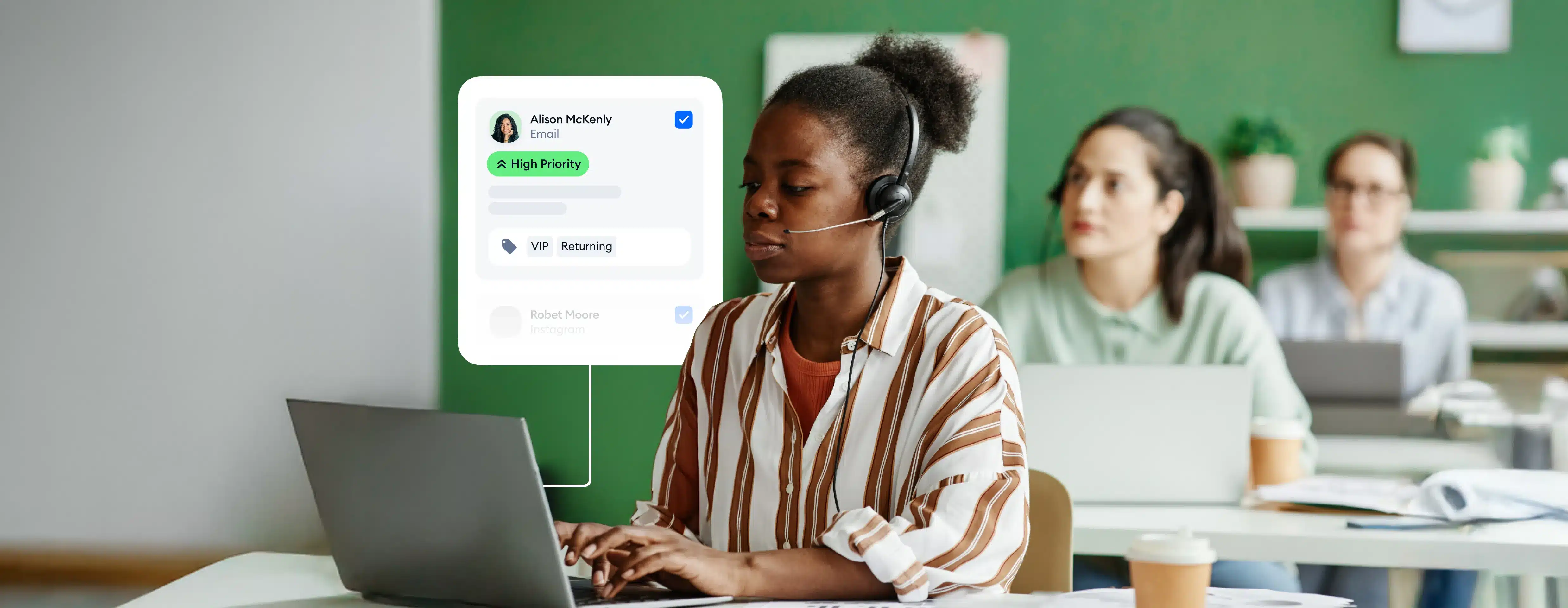 Integrating Ticketing Into Your CS Stack: Expert Insights | Tidio